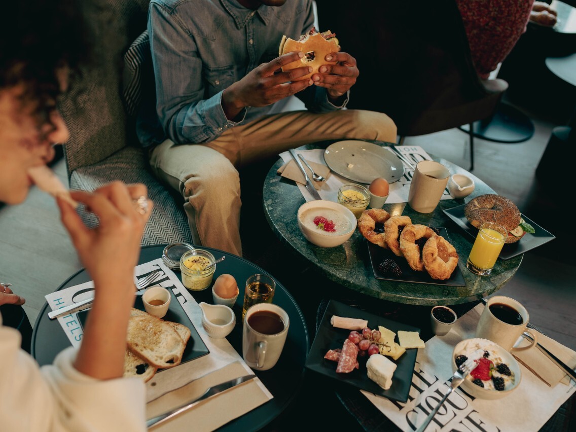 Breakfast - The Cloud One Hotels - Design Hotels New York Hamburg ...